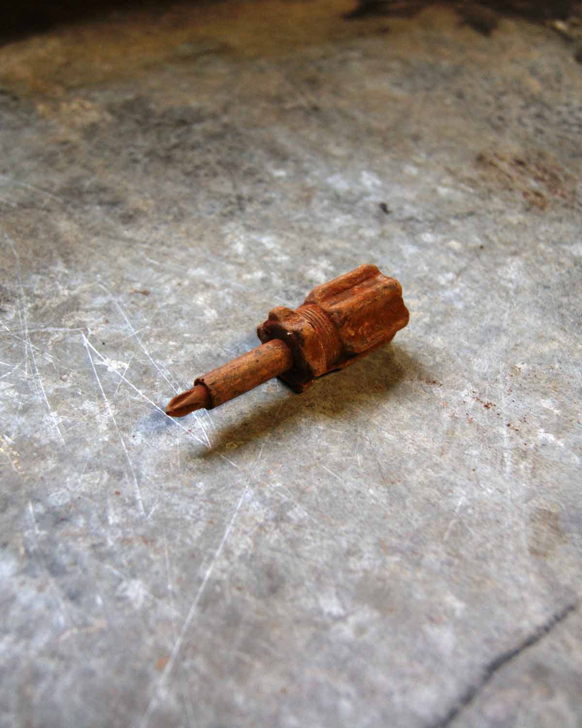 rusty-chocolate-screw-driver - The Amazing Chocolate Workshop